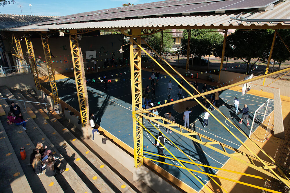 A escola - Colégio Logos